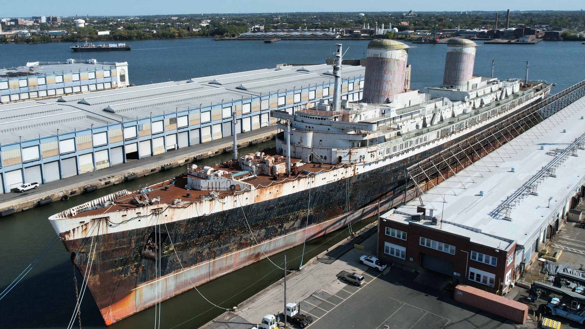 Local, state, and federal green lights propel SS United States toward ...